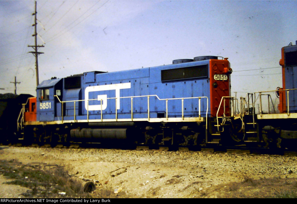 GTW 5851
